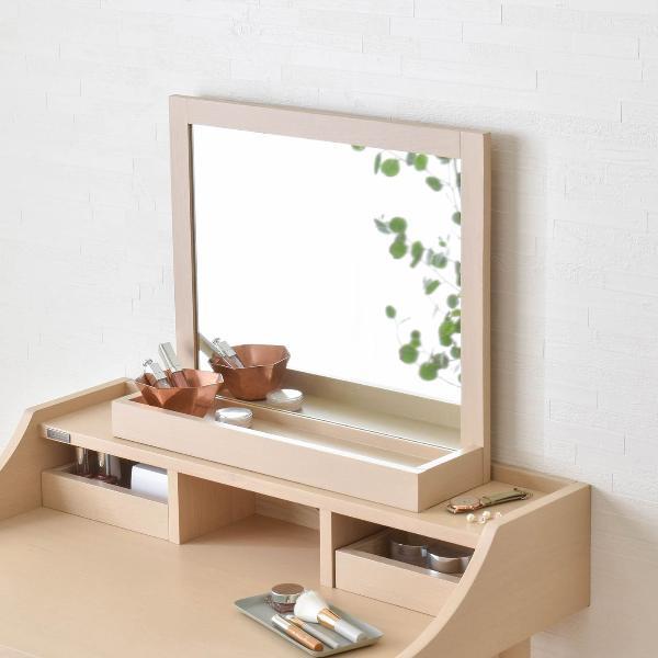 【発売日：2021年06月15日】北欧テイストやシンプルなインテリアに馴染む天然木の風合いを生かしたミラー。リビングのデスクや寝室、玄関などに置いてあるだけで様になります。メイクや身だしなみを整えるのに、ちょうど良い大きさのミラーです。気軽...