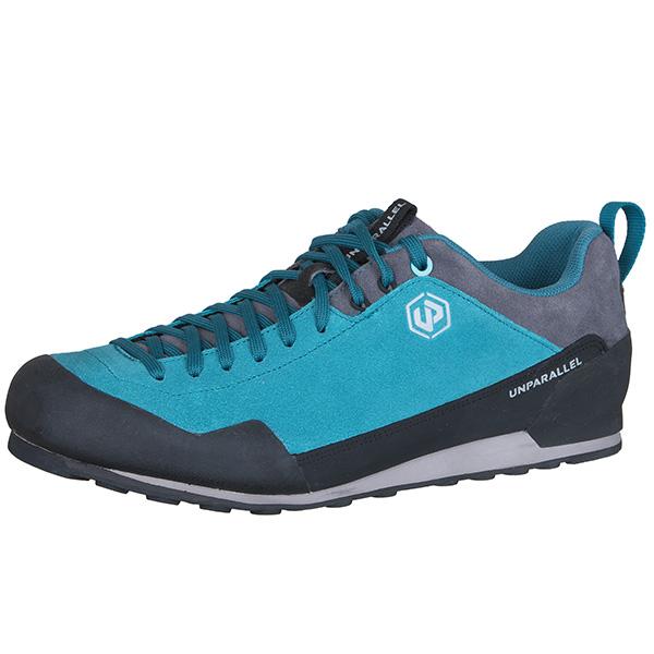 待望のハイフリクションラバー搭載アプローチシューズが登場です。ROCK GUIDEのアウトソールにはクライミングシューズに使用されているRHラバーを採用し、クライミングを主な目的として設計されていますが、快適な歩行性も兼ね備えています。RH...