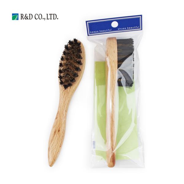 【商品名】ツイストワイヤーブラシ【サイズ】全長　16.5cm毛の長さ　約 1.7cm【素材】ワイヤー・ナイロン【原産国】ドイツ製【商品説明】スエードのケアに必須のワイヤブラシです。ケア前のホコリ落としとして、仕上げの毛を起こす作業の際に、ヌ...