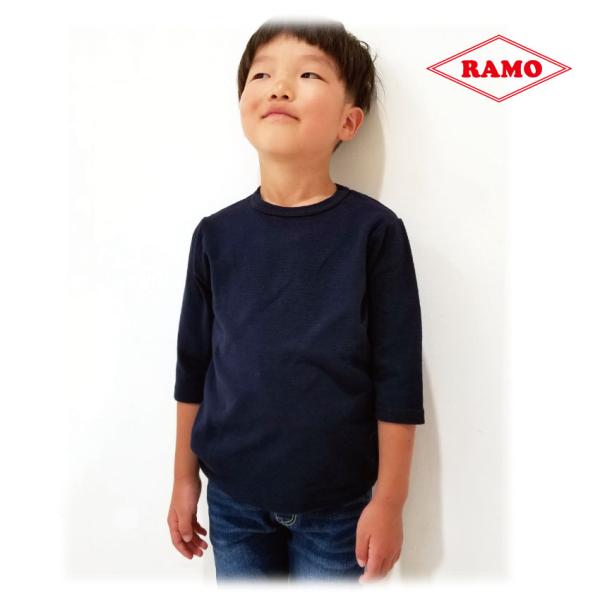 生産国：日本(made in Japan)サイズ展開：80cm/90cm/100cm/110cm/120cm/130cm/140cm素材：綿95%  ポリウレタン5%寸法：80cm：身幅28cm　肩幅22cm　　着丈32cm　　袖丈19.5...