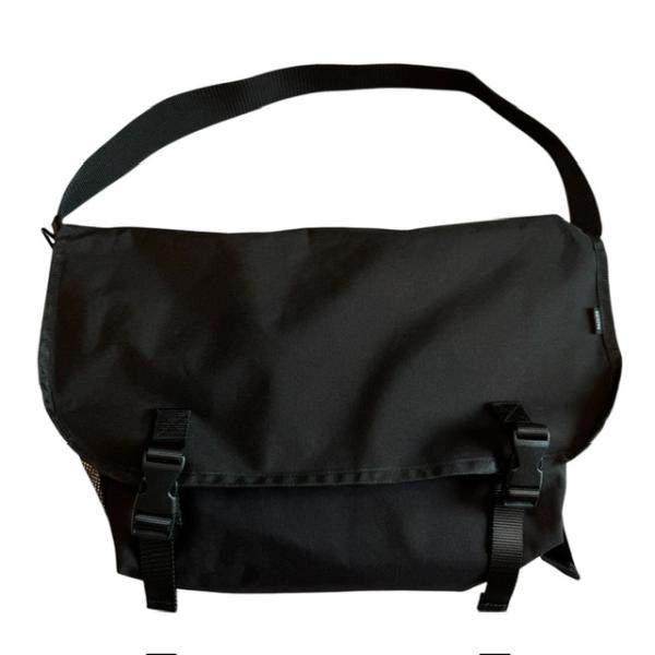 Size : W36cmｘH32cmｘD17cm Color：BlackFabric : Nylon100％
