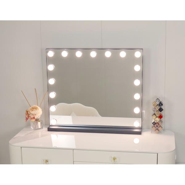 商品初期不良なら交換させていただきますのでご安心くださいませ。当店まで連絡下さいませ。キラキラライトが計どる<br>女優ミラーの紹介ですドレッサーにLEDライトのついた鏡で毎日お姫様気分に<br>LEDライトが当たる...