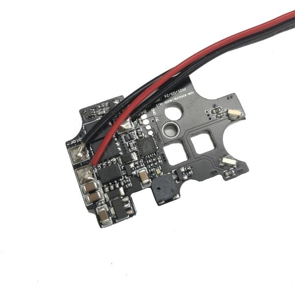 本製品はスタンダード M4 メカボック ス Ver.2 に適合した製品となります。電動ガンに関する知識と正しい分解・組み立ての技術を要します。本製品の取り付けには、メカボックスの分解等の作業が必要です。作業に少しでも不安のある方は、必ずエア...