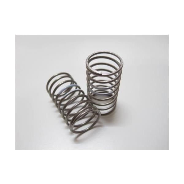 ■ステンレスバネ材へ適切な熱処理を施した高品質スプリングに、精密な端面研磨で仕上げたドリフトスプリングです。■スプリングの全長を約30mmと長めにすることで、従来の全長約28mmのスプリングよりも、前後の荷重移動がしやすく、ドリフト走行中の...