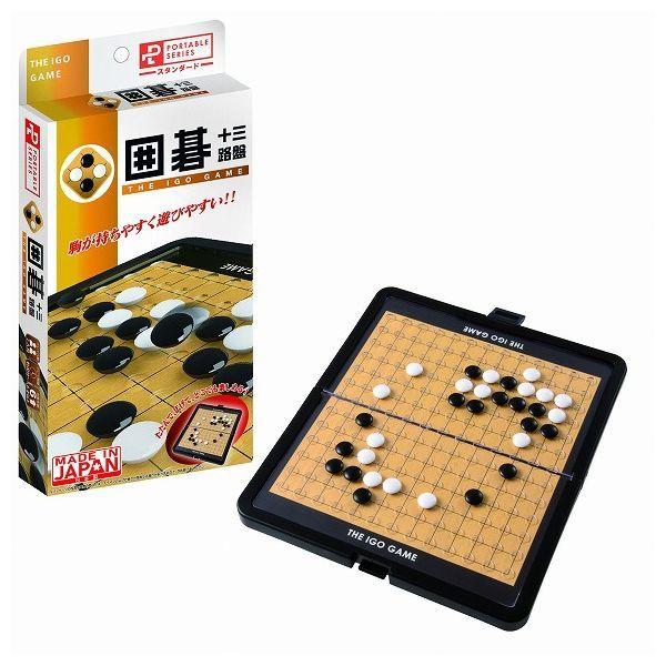 【発売日：2022年06月02日】【商品特長】将棋とならんで日本人にはなじみ深いゲーム「囲碁」の携帯版。凹みのある盤面だから、コマがズレにくく、遊びやすい仕様になっています。【仕様】【対象年齢】6歳【生産国】日本【主な材質】PP、PS,紙【...