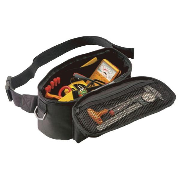 【発売日：2018年01月24日】【商品詳細】●奥行(mm)：127●高さ(mm)：200●幅(mm)：290●フタの上部にハンドルが付いている2WAYウエストバッグです。●内側に小さな書類入れが付いています。●内側と外側にポケットがあり、...