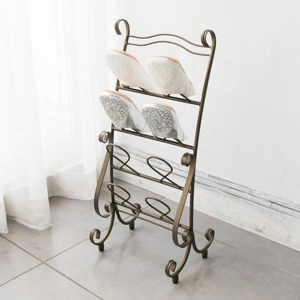 【発売日：2018年11月12日】【内容】曲線をあしらった装飾の洗練されたデザイン、心地よさを醸し出すアンティークゴールドが人気の『Celestia（セレスティア）』シリーズのスリッパラック。シューズラックやスリッパラックなどの玄関収納を有...