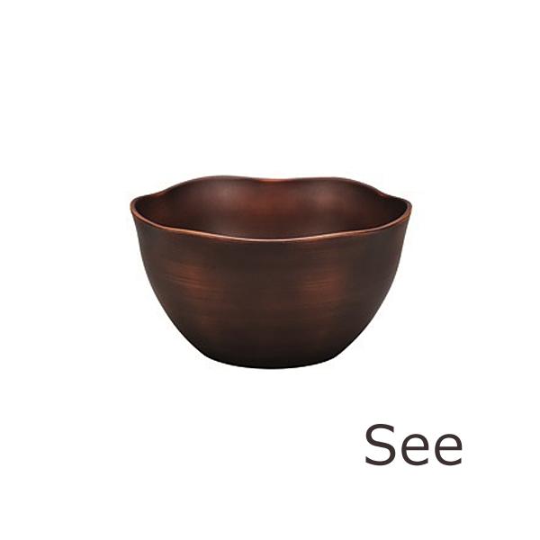 【発売日：2021年01月27日】●電子レンジ・家庭用食洗機に対応した容量500mlの花型ボウルです。●おかずをいれる小鉢、お子様の取り皿などにお使いいただけるサイズです。●軽くて、割れにくいのでお子様からご年配の方まで安心してお使いいただ...