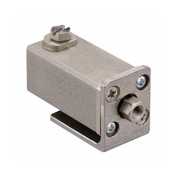 【発売日：2023年10月02日】【商品スペック】特長●本体同士をピッタリ合わせて取付可能です。●小型製品のチャックに最適です。●シリンダーロッド回り止め機能付き用途仕様●ストローク(mm)：10●幅(mm)：14●奥行(mm)：33●高さ...