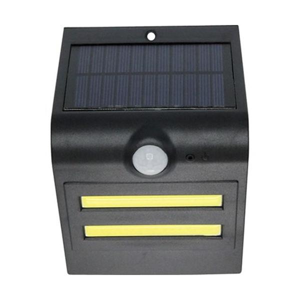 【発売日：2024年11月15日】LEDソーラーウォールライト(三角型)ブラック特長防犯対策、ガーデニング、玄関の灯りは全てこれ1台におまかせ!仕様メーカー品番:SK-SWLT200BKサイズ:13.7×9.6×8.5cm材質:ABS樹脂箱...