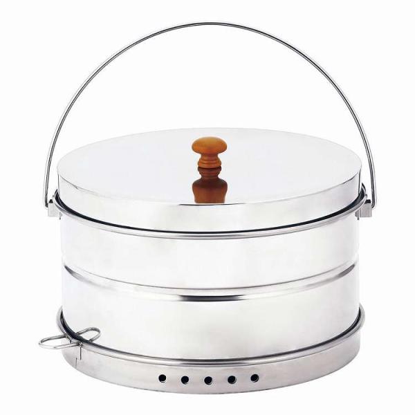 【発売日：2026年02月09日】●290×295×H185網:φ250●質量:1.1kg●材質:本体/ステンレス網/スチール(クロームメッキ):つまみ/天然木●網が大きく、色々な食材をならべて一度にスモークすることが可能です。●底蓋と本体...