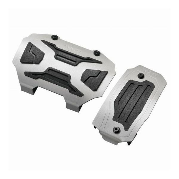 【発売日：2022年11月09日】【商品説明】アクティブでありながらスタイリッシュなコンパクトＳＵＶのスタイリングに負けないようデザインされたアルミペダル。アルミとラバーで造形されたそのデザインは、まさにクロスオーバースタイル。ブレーキは、...