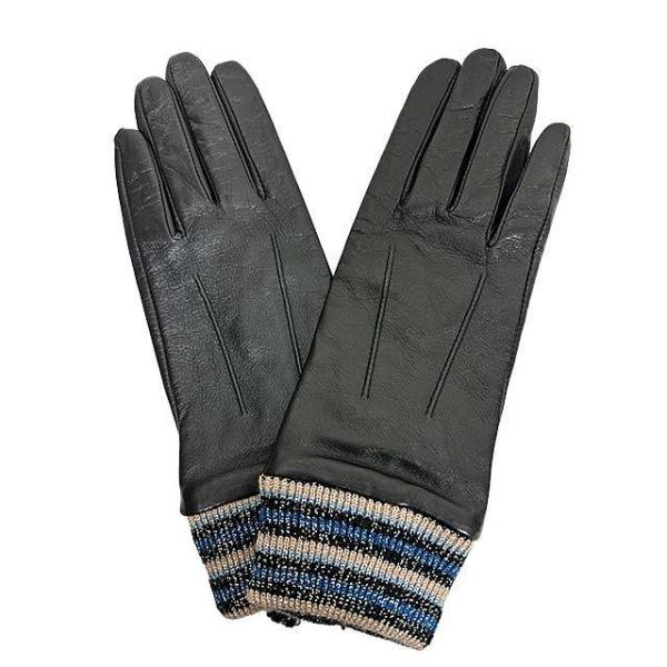 【ブランド/メーカー】BECK SONDERGAARD ベックソンダーガード【カテゴリ】小物【色】ブラック【素材】画像参照【サイズ詳細】　　 W約-cm、H約-cm、マチ約-cm【状態】未使用 ※※あくまでも一度人の手に渡っている新古品のた...