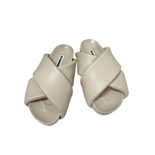 【ブランド/メーカー】JIL SANDER ジルサンダー【カテゴリ】靴【色】ライトピンク【サイズ】36【詳細】　　ヒール高約4cm【状態】USED【コメント】 　　こちらは中古品です。　　レザー表面に汚れ、傷あり。　　J15WP0043　※...