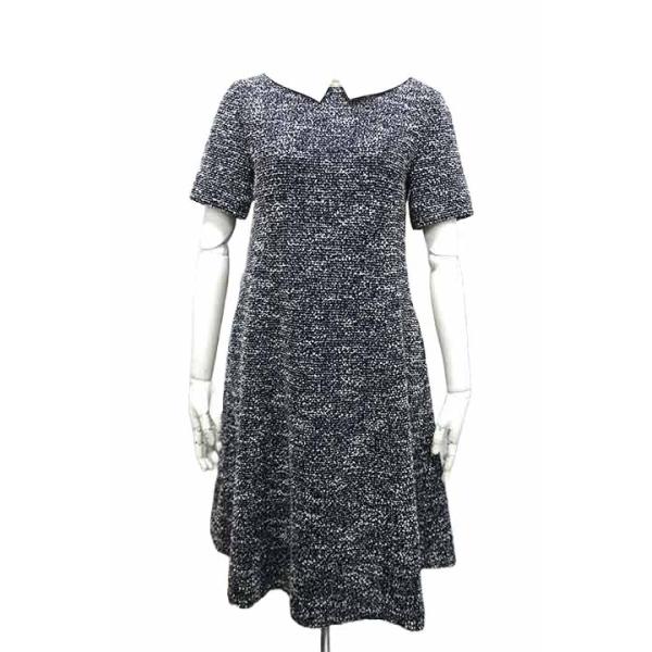 【ブランド/メーカー】【中古】FOXEY NEW YORK フォクシーニューヨーク【カテゴリ】ワンピース【色】ネイビー ホワイト【サイズ】38【サイズ詳細】 　　　着丈約101cm、身幅約87cm、肩幅約37cm、袖丈約22cm　　　ウエス...