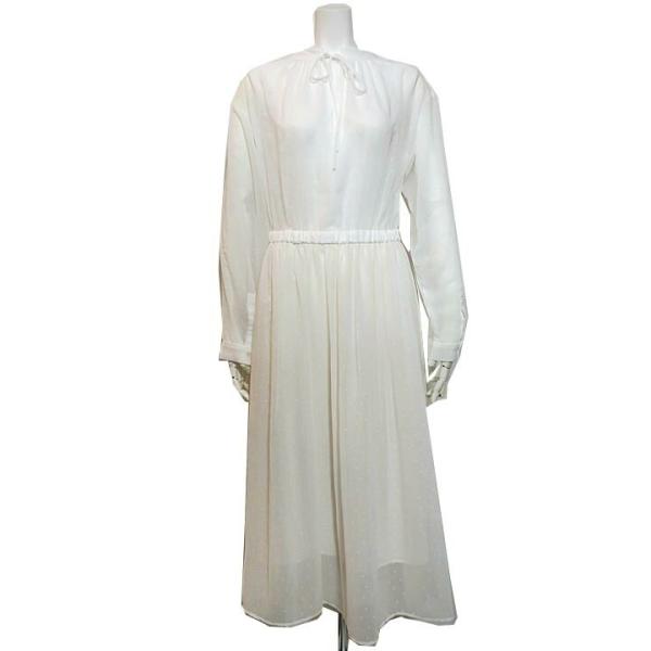 【ブランド/メーカー】【新古品】JOURNAL STANDARD ジャーナルスタンダード【カテゴリ】ワンピース【色】生成【サイズ】F【サイズ詳細】 　　　着丈約116cm、身幅約48cm、肩幅約44cm　　　袖丈約54cm※※平置き実寸の為...