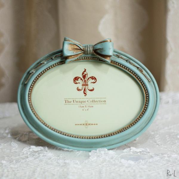 リボン　フォトフレーム　グリーン　写真立て　フォトスタンドおしゃれなフォトスタンド【クラシカル　アンティーク風】RE1383046おしゃれなフォトフレーム　写真立て　インテリア　ディスプレイにもかわいい