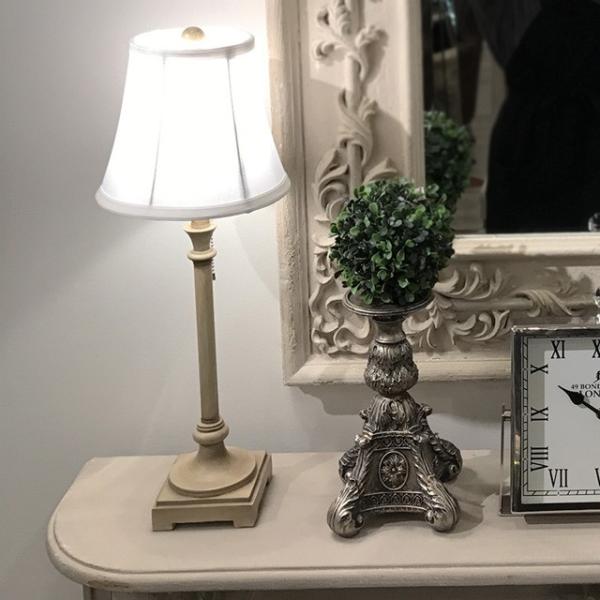 卓上シェードランプ Beige ベージュアンティーク スタンドランプ ベッドサイド テーブル ベージュ ダイニング 寝室 RELF-650-W【送料無料】【エレガントな輸入雑貨】おしゃれな卓上ランプ