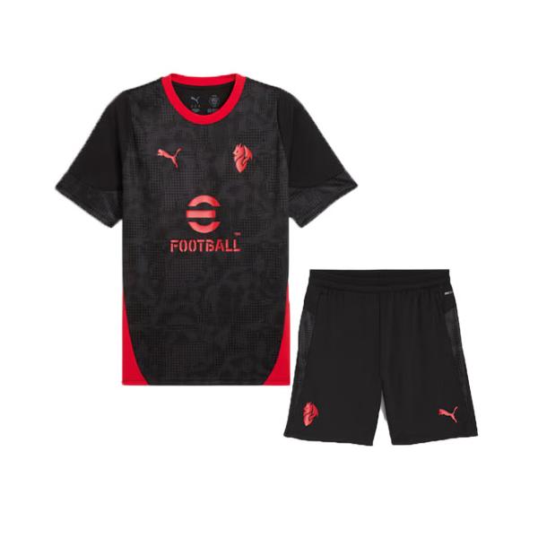 イタリアリーグ セリエA　ACミラン2025-26シーズン トレーニング 半袖 シャツ ＆ショーツの上下セットこのACミラン トレーニングTシャツは、実際にプロ選手も着用するモデル。快適性と機動性を兼ね備え、日々のトレーニングをより高いレベ...