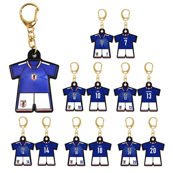JFA公式ライセンス商品/ファングッズ2026サッカー日本代表のユニフォーム（ホーム）をモチーフにしたユニ型ラバーキーホルダー。定番のファングッズ。お気に入りのラバーキーホルダーを持ってサッカー日本代表を応援しよう。素材：PVCサイズ：約 ...