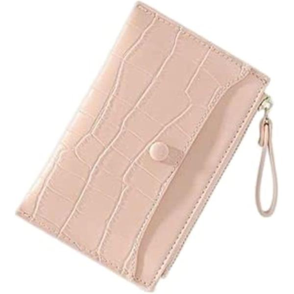 バリエーションコード : 2B2P1F2VUC高級素材の1つであるクロコダイル皮のデザインが特徴のエキゾチック財布です。男女ともに惹かれるデザインで、素材はPUレザーですが、耐久性にも大変優れています。お札入れが1ヶ所、カード入れ4ヶ所、ポ...