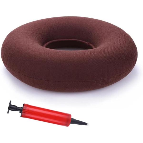 バリエーションコード : 2B2YU91XG2・収納時は非常にコンパクトにたためる、いつでもどこでも使えるドーナツ型エアークッションです。空気入れ付き。・表面は手触りの良い布生地なのでオフィスやリビングで使っても違和感がありません。エアーの...