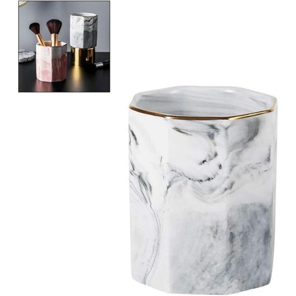 バリエーションコード : 2B6IYYT3NP・豪華で上品な大理石模様の六角形メイクブラシケースです。化粧筆だけでなく、ペン立てや文房具入れ、小物入れとしてもお使いいただけます。・「高さ〇cm」メイク道具を立てるのに丁度良く使い勝手の良いサ...