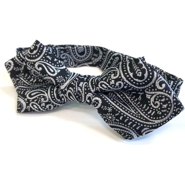 バリエーションコード : 2B8NU2RX9Hサイズ調節可能　首回り22.0cm〜45.0cm商品サイズ　縦5.0cm　横11.5cm東京の縫製工場で職人によりハンドメイド。専門店やセレクトショップでも取扱っている丁寧な作りです。商品の色は...