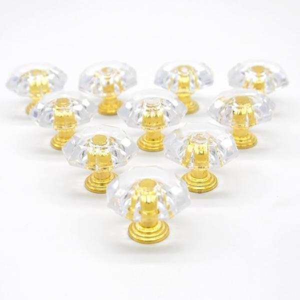 高濃度アクリル樹脂とアルミニウム合金製のオシャレな後付け取っ手です。光沢と輝きを放つゴールド、10個セットです。ダイヤモンドカットの形状でリッチな輝きです。ネジが同梱していて、取付簡単です。キャビネットのドレッサー引き出し食器棚書棚などに。...