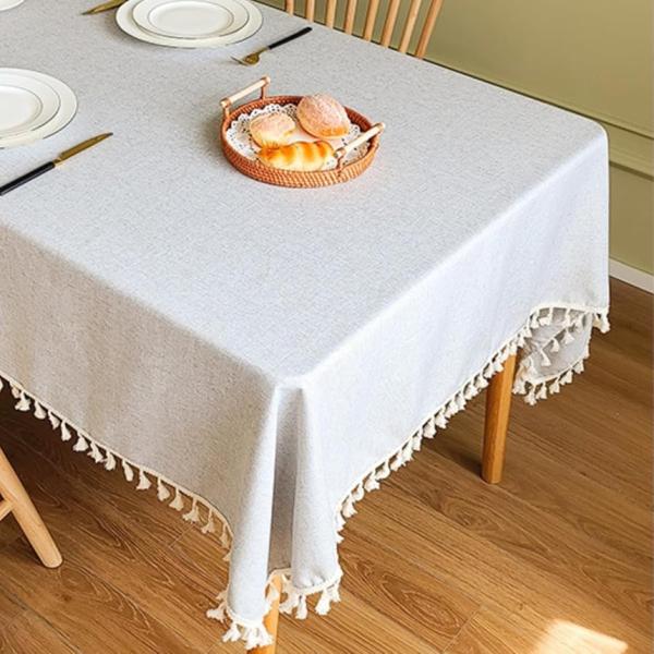 バリエーションコード : 2B9DV55LN4洗濯可能・布生地なのに水を弾きます（油は弾きません）。シンプルなデザインで使いやすい北欧風のフリンジ付きテーブルクロス。ホームパーティーや普段使い、おうちカフェ等、お洒落な空間になります。防水機...