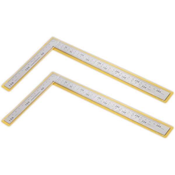 バリエーションコード : 2B9FHP0R8X2タイプから選べる曲尺 差し金 直角 定規：内外の角度を利用して簡単に直角の確認や線を引いたり、カット時のガイドとして利用できるシンプルで見やすいデザインの 曲尺 差し金 直角 定規です。1本と...