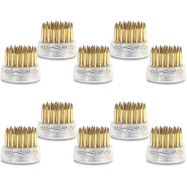 バリエーションコード : 2B9I308QCC「かわいいミニ剣山」直径約2.3cmのミニ剣山のセットになります。生け花、フラワーアレンジメントにはもちろん、一輪挿しにもぴったりのサイズ感です。ミニサイズのため、小さな花瓶や花器にも合います。...