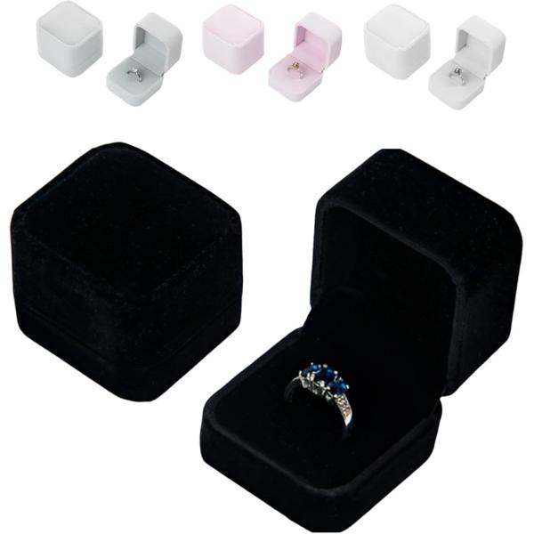 バリエーションコード : 2B9OG6Q00J「ベルベット素材」ベルベットの表面仕上げは、見た目に高級感を与えるだけでなく、指先に触れたときの滑らかな肌触りが心地よく、ジュエリーケースとしての特別感をさらに引き立てる役割を果たしてくれます。...