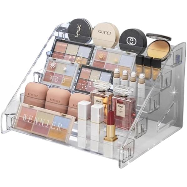 バリエーションコード : 2B9W2WN2OO「コンパクトで便利な5仕切りデザイン」アイシャドウやブラッシャーなどのメイク小物に最適なサイズ設計。ジュエリーやアクセサリーの収納にも使える、汎用性の高いアクリルケースです。「透明でシンプルなデ...