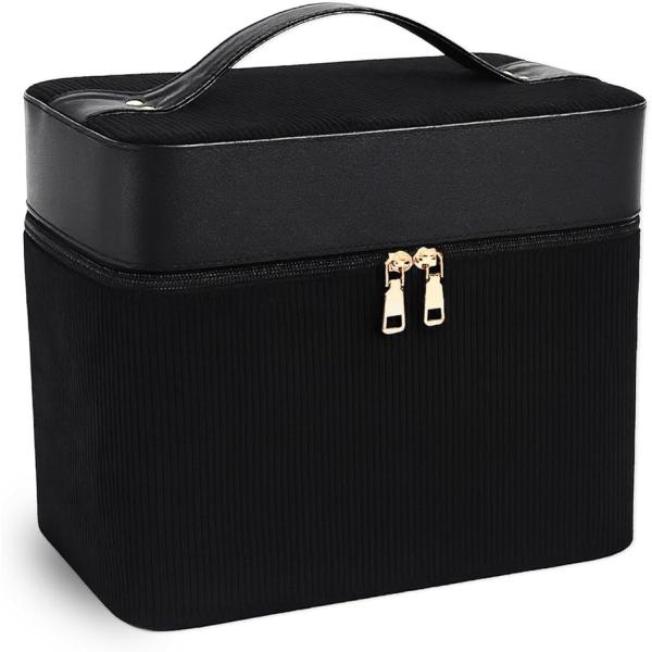 「プロメイク講師監修」プロでも使える高い収納性とお洒落で高級感あるデザイン性を兼ね備えたメイクボックスです。「高さのある化粧道具も立てて収納」ボトルや筆など高さや長さのあるメイクグッズも立てて収納できる設計になっています。「レイアウト自由な...