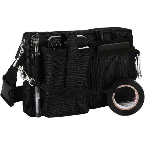 バリエーションコード : 2BJY8DY5JY＊マチ7cm(3.5+3.5)、大容量で軽くて丈夫、8ポケットと多数の便利機能を兼ね備えた仕事用ウエストバッグ。「動きやすい横長タイプ Sサイズ」現場の意見を取り入れ、インカムや消毒液の入る横長...