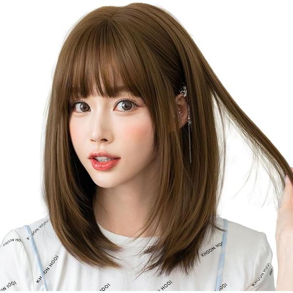 バリエーションコード : 2BJ9GX39UT「可愛さ光るボブウィッグ」レディースウィッグの中でも人気のレイヤーボブウィッグ。毛先の長さが違うレイヤーカットで自然な動きが作れちゃう。サイドレイヤーで小顔効果も抜群。顔周りがスッキリ軽い仕上が...