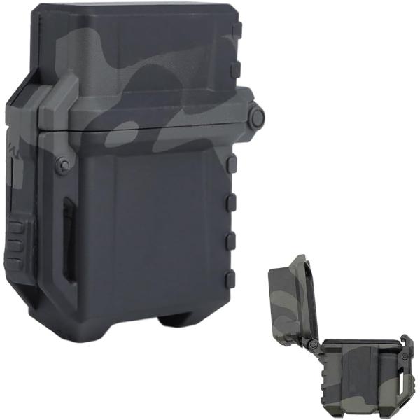 バリエーションコード : 2BJJGY12J4「オイルライターケース」オイルライターのケースです。カモフラ柄でしっかりとライターをカバーしてくれる商品となっております。「使い方簡単」お手持ちのライターを本ケースに入れるだけ。側面のボタンを押...