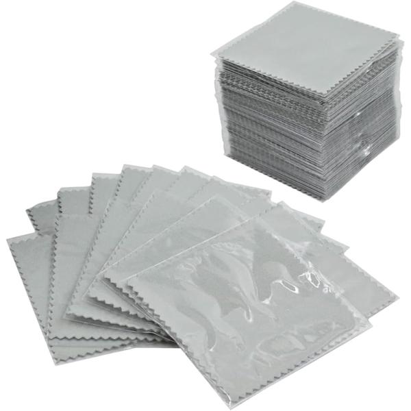 黒ずんでしまったシルバーをピカピカに磨き上げる研磨布100枚セットです。小さめサイズなので細かな部分も磨きやすく、アクセサリーはもちろんトランペットやサックスなど金管楽器のお手入れにもお使いいただけます。個別包装なので清潔に保管でき、業務用...