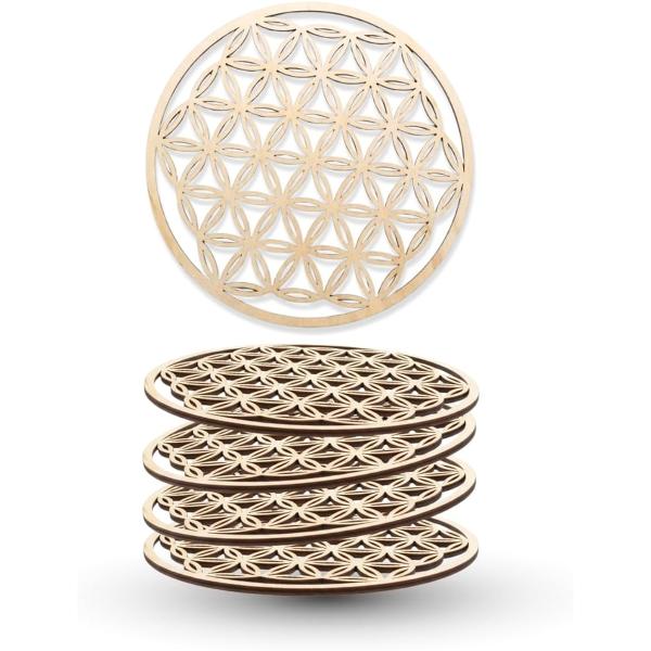 「木の温もり」木造りのためガラスや金属とは異なるやわらかな印象で、ドリンクタイムをほっと一息つかせてくれます。木目や切り抜きの陰影が、シンプルなテーブルにも奥行きを作ります。コースターは直径10cmで、カップの底面が広めタイプでも幅広くお使...