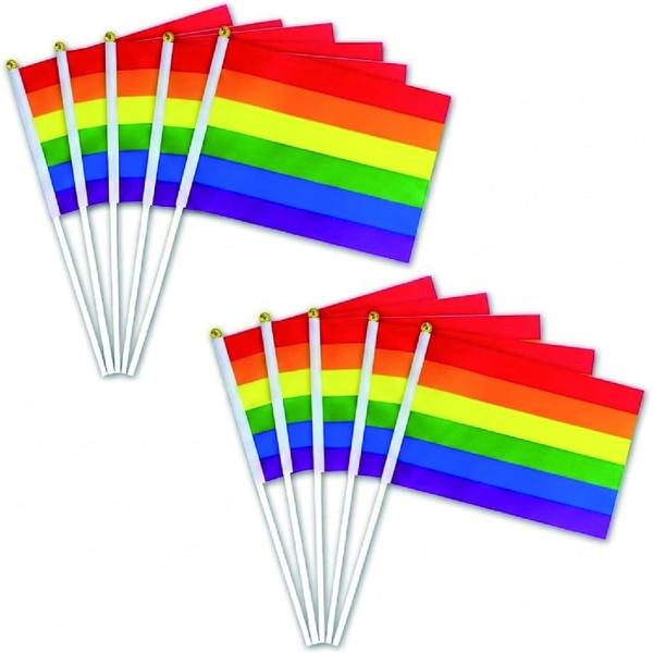 バリエーションコード : 2BRSFF2NILLGBTプライドパレードや多様性を啓発するイベントに欠かせない、鮮明な6色のレインボーフラッグです。手にするだけで周囲との絆が深まり、自分らしさを表現する喜びを共有できます。応援やデコレーション...