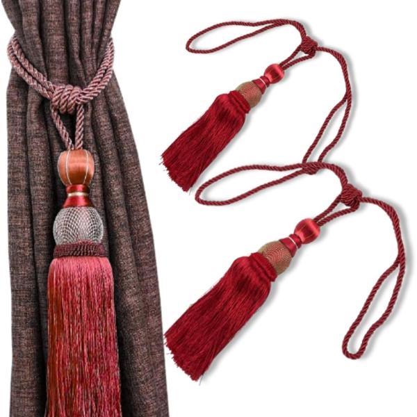 バリエーションコード : 2BR98110JQ「上質感漂うカーテンタッセル」 重厚感と華やかさを兼ね備えたカーテンタッセルは、高級感あるロープと美しい房飾りが魅力。シンプルなカーテンに装飾性を加え、インテリア全体の格を上げてくれる上質なアイ...