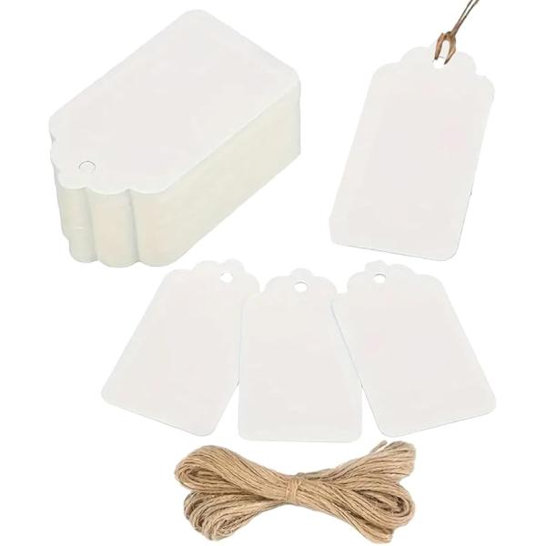 バリエーションコード : 2BU8K0C46V「書いて飾って魅せる値札」自由に書き込める無地のラベルタグ。ギフトラッピングや撮影小物、イベント装飾までマルチに活躍。麻紐付きですぐ使えます。「シンプルが映える札」しっかり厚みのある紙素材で折れ...