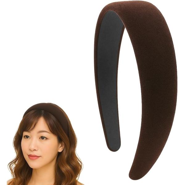バリエーションコード : 2BR2SUGPJ8「上品なベロア素材」高品質なベロア生地を使用し、上品で女性らしい印象を与えるカチューシャです。「無地のシンプルデザイン」無地でシンプルなワンカラーデザインは、どんなコーディネートにも合わせやすく...