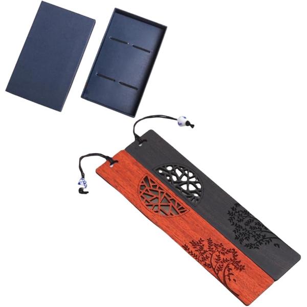 バリエーションコード : 2BUO3WT0JO「素材の魅力」厳選された天然木を使用した栞は、手に馴染む優しい質感と自然のぬくもりを届けます。「デザイン性」自然をモチーフにした繊細な彫刻が、読書の時間に美しさと癒しを添えます。「読書体験の向上...