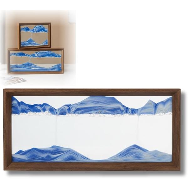 バリエーションコード : 2BUPPQT3CN「一期一会のアート体験」 選び抜かれた色と質感の砂が織りなす幻想的な3Dアート。上下をひっくり返すたびに砂が流れ、砂漠や山、海など自然の風景を描き出します。同じ模様が二度と現れない「一期一会」の...