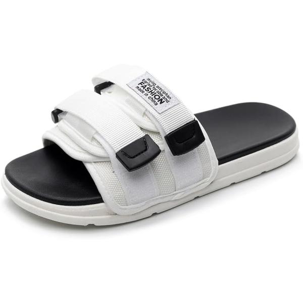 バリエーションコード : 2BUTORI5W8「商品の特徴・デザイン」男女兼用のスポーツサンダル。2か所のテープ式ストラップで簡単に着脱・サイズ調整が可能。足にしっかりフィットし、まるで素足のような履き心地を実現します。シャワーサンダルx面...