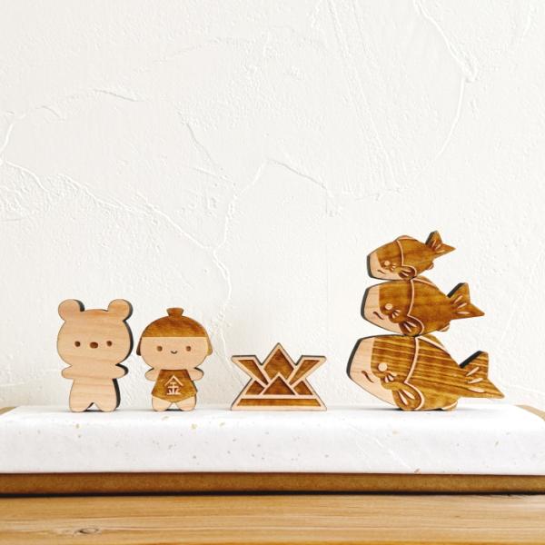 ◆サイズ◆鯉（大）：約5.8ｃｍ×3ｃｍ鯉（中）：約4.5ｃｍ×2.3ｃｍ鯉（小）：約3.3ｃｍ×1.7ｃｍ兜：約3.5ｃｍ×2.5ｃｍくま：約2.7ｃｍ×4.1ｃｍ金太郎：約2.8ｃｍ×3.8ｃｍ※厚さ約1ｃｍ飾るのに必要なスペース：約幅...