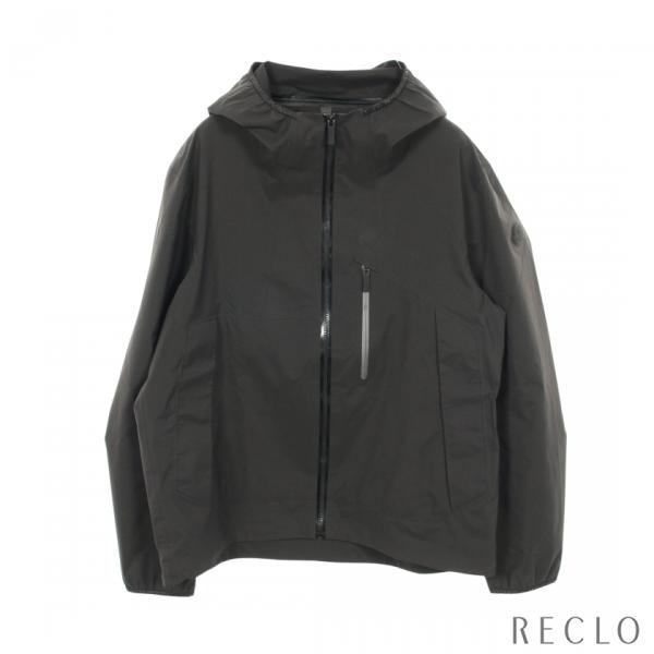 【商品番号】1049095【ブランド】MONCLER【商品名】MONCLER モンクレール SATTOUF ブルゾン ジャケット ナイロン ブラック フード付き【中古】【査定結果】B【型番】1A00094【サイズ】メーカー表示：4、着丈：7...