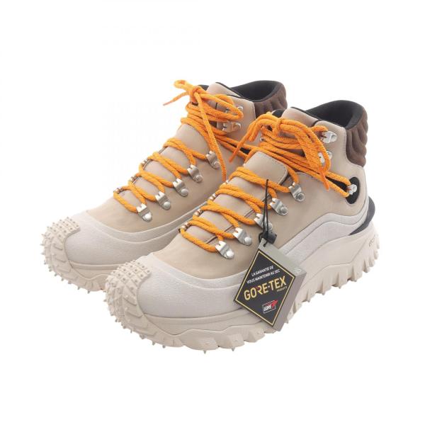 【商品番号】2101219394275【ブランド】MONCLER【商品名】モンクレール MONCLER TRAILGRIP HIGH GTX スニーカー 靴 スウェード ベージュ系 4M00200M2437P1941 【査定結果】N【型番】...